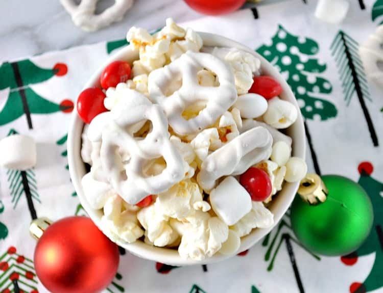 Winter Wonderland Snack Mix + a Video! - The Seasoned Mom